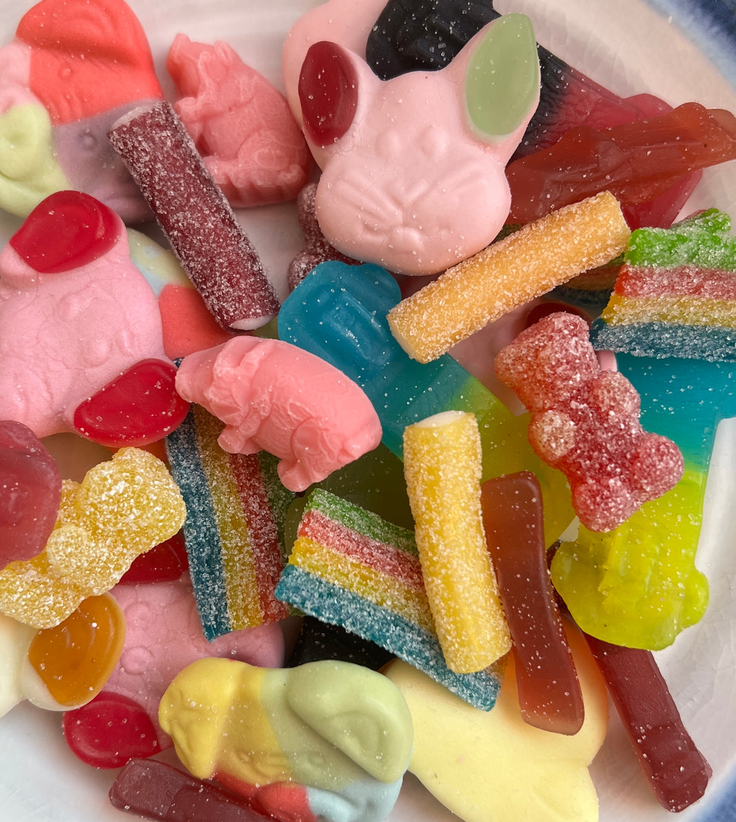Dutch Candy Gift Bag – Dessart Sweets Ice Cream & Candy Store